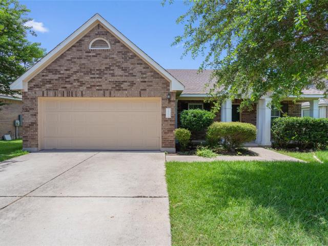 3924 Links Ln