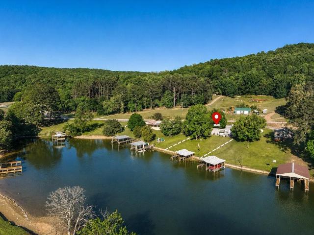 3924 River Road