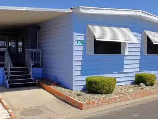 3924 SURFSIDE DR, MODESTO, CA 95355 Single Family Residence Fo.