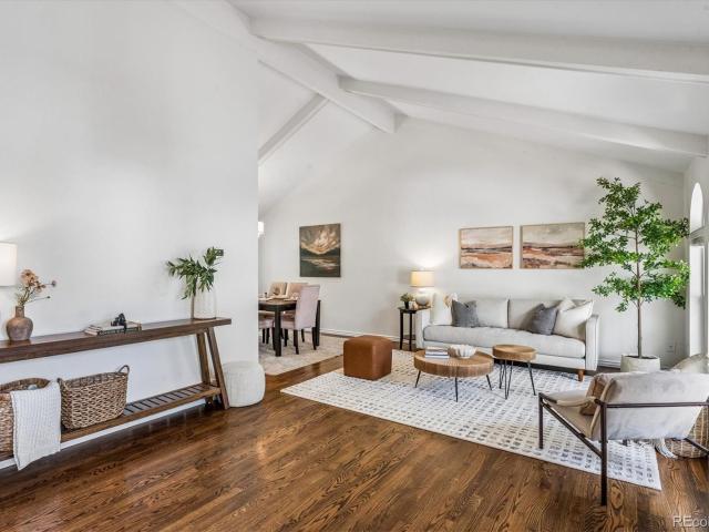 3924 S Wabash Street