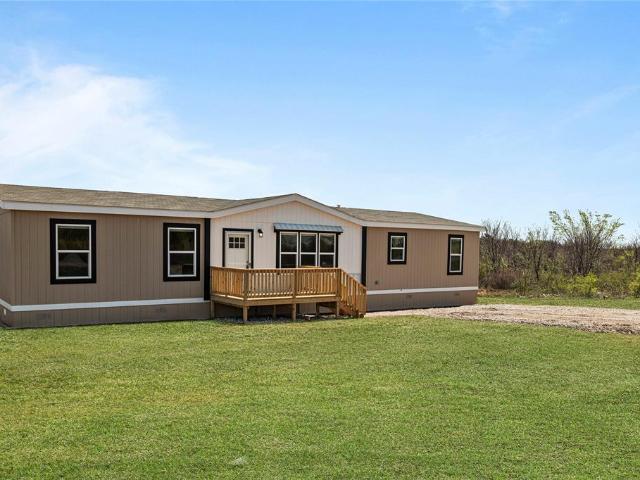 3924 Sandusky Rd, Whitesboro, TX 76273 | MLS #21196