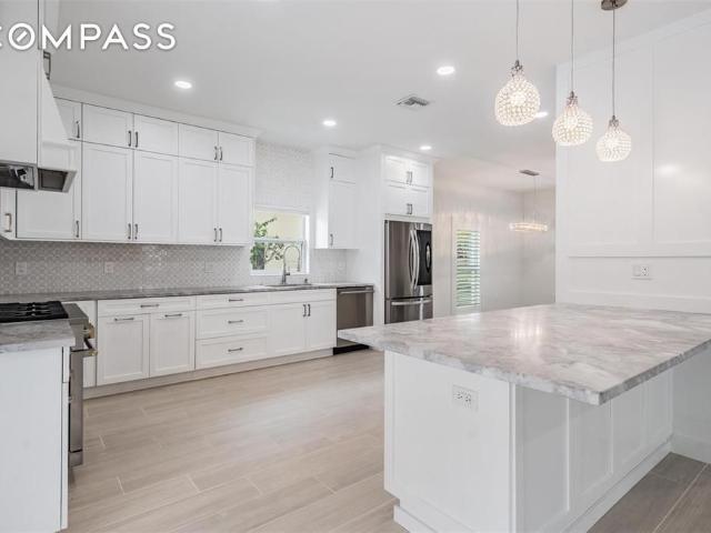 3924 W Granada St, Tampa, FL