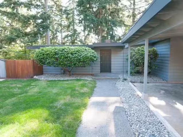 39250326 4035 142nd Avenue Se