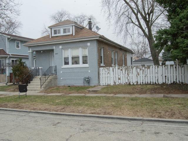 3925 Euclid Ave, Berwyn, IL 60402 | MLS #12553 | Compass