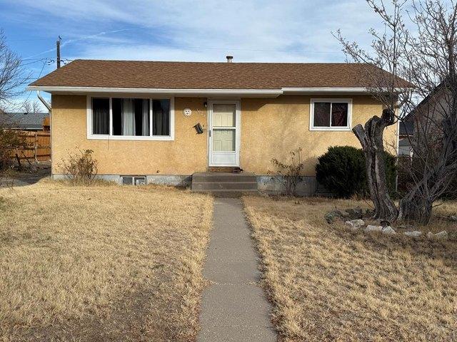 3925 Lancaster Dr, Pueblo, CO 81005