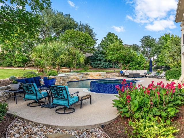 3925 Veneto Cir