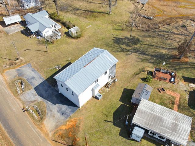 3925 Watts Bridge Road