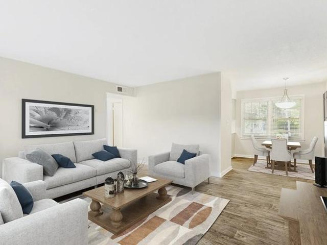 3926 Marcom St, Raleigh, NC 27606