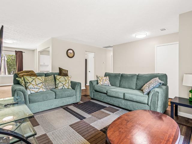 3926 Dalhouise Lane