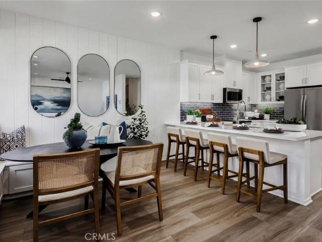 3926 E. bucknell paseo