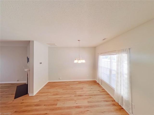 3926 Fountain Village Circle
