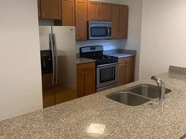 3926 60 N Avondale Avenue One Bedroom