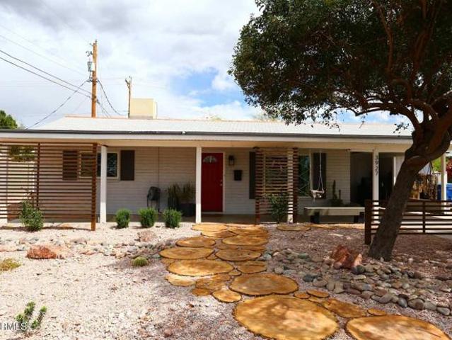 3927 N 43rd St, Phoenix, AZ 85018