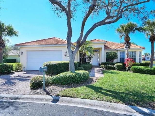 3927 Aurora Ct, Naples, FL 34116