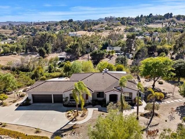 3927 Limber Pine Rd, Fallbrook, CA 92028