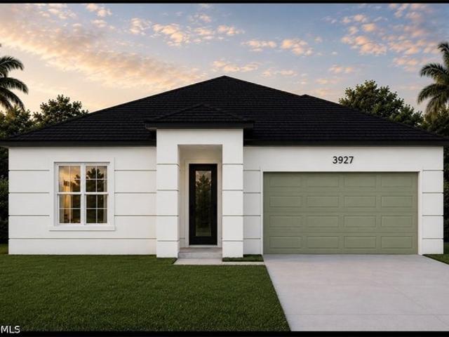 3927 Pearl St N, Fort Myers, FL 33916