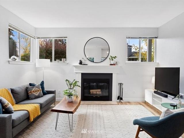 3927 rd Pl SE Unit I102, Bothell, WA 98021