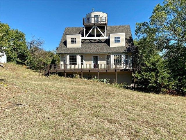 3927 Rocky Ridge Rd, Ponca City, OK 74604