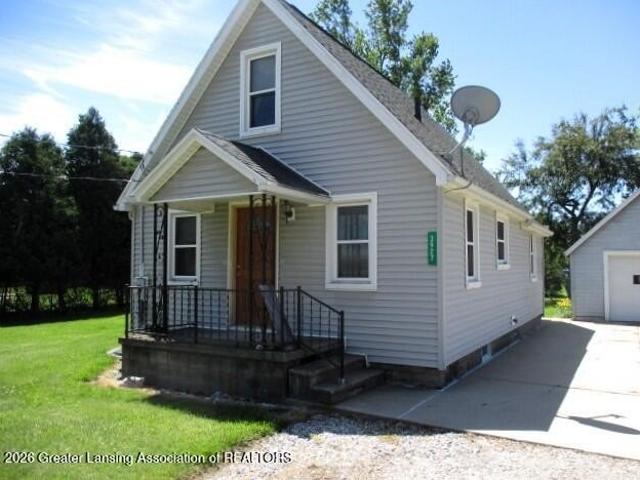 3927 W Jolly Rd, Lansing, MI 48911