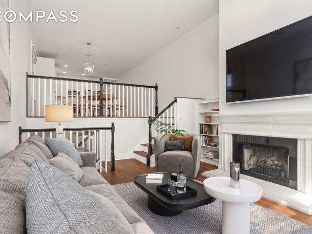 3928 N Greenview Ave 1, Chicago, IL