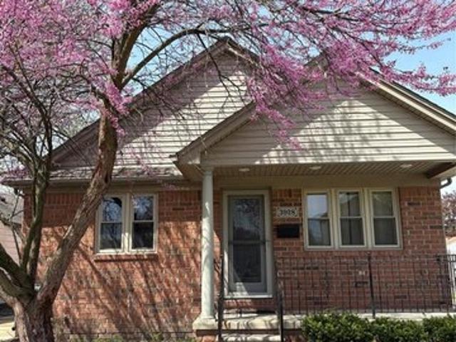 3928 Jackson St, Dearborn Heights, MI 48125