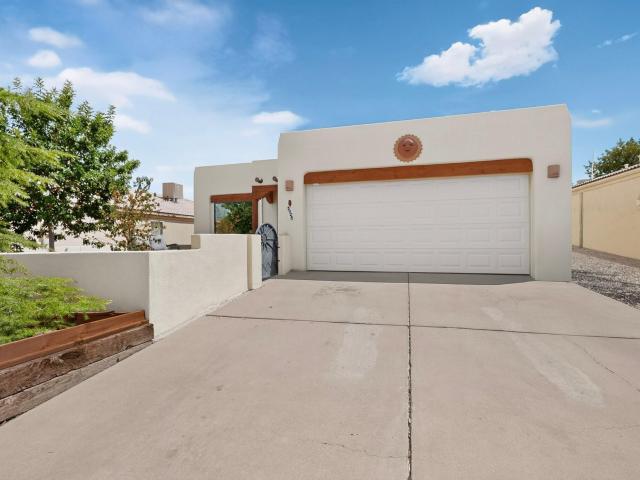 3928 Pineleaf Place NW
