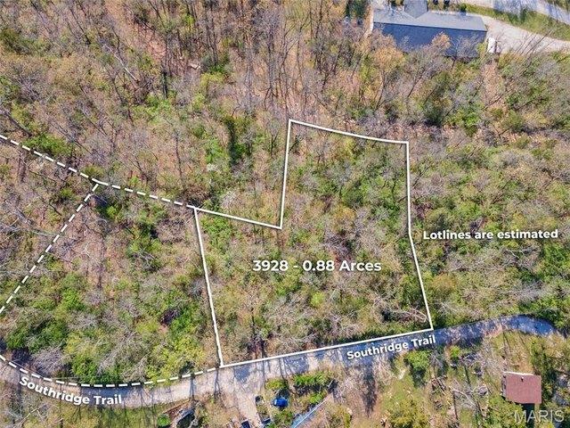 3928 S Ridge Trl, Byrnes Mill, MO 63051
