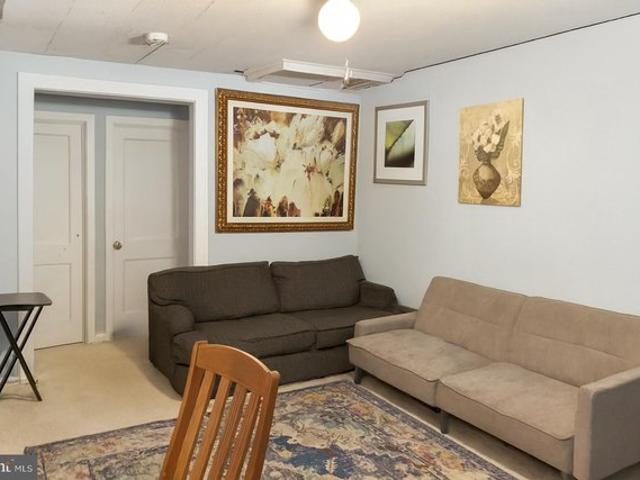 3928 8th St, Baltimore, MD 21225