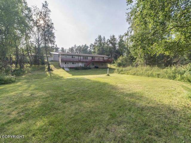 39290 Erlwein Rd, Soldotna, AK 99669