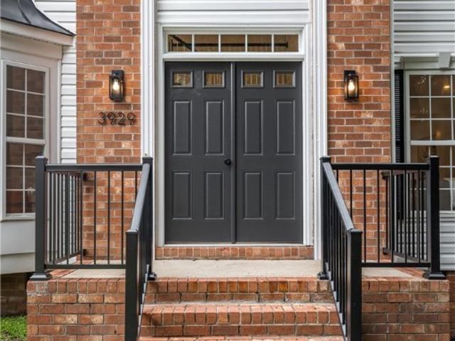 3929 Meadowview Lane