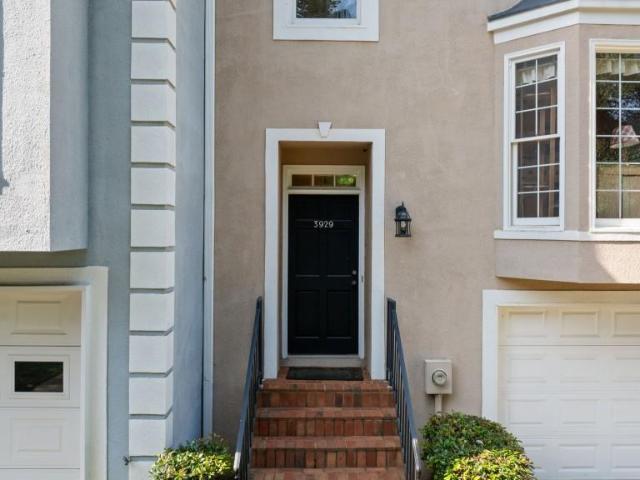 3929 Meeting Street