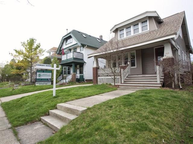 3929 N Maryland Ave, Shorewood, WI 53211