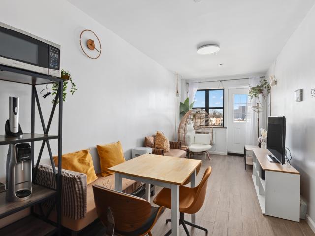 3929 New Utrecht Avenue, Brooklyn, NY