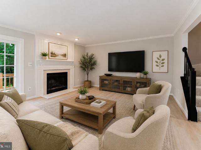 3929 Clares Court