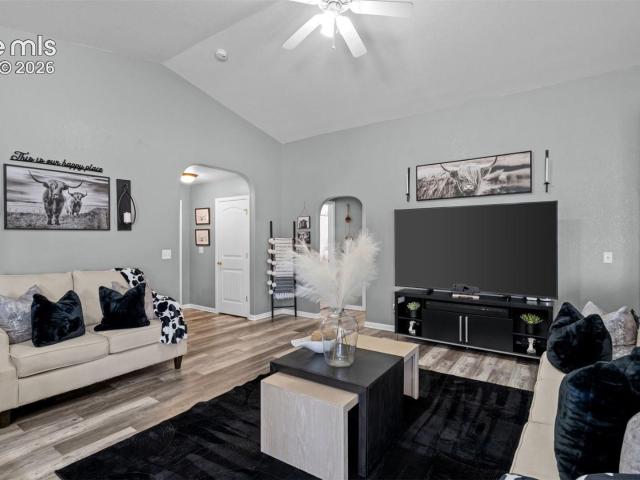 3929 Pronghorn Lane