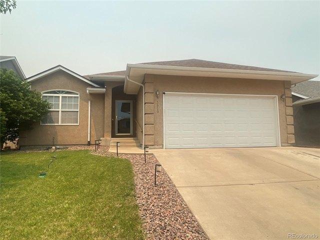 3929 Pronghorn Ln, Pueblo, CO 81005
