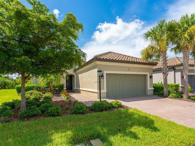 3929 Waypoint Ave, Osprey, FL 34229 | MLS #A4686 | Compass