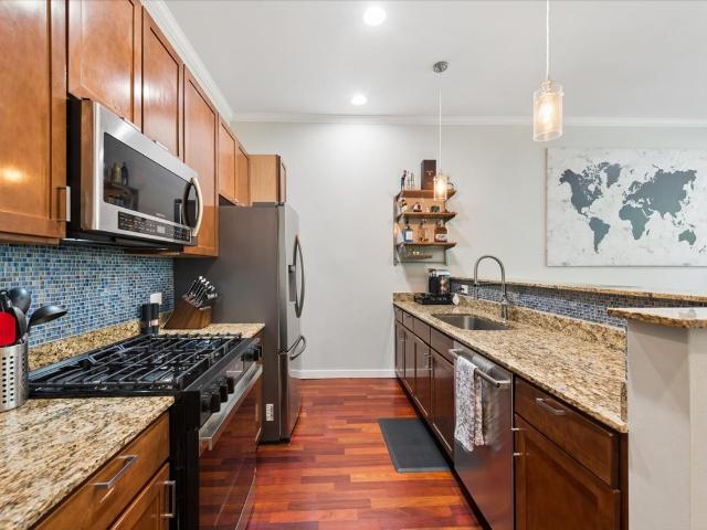 3920 n sheridan road # 311