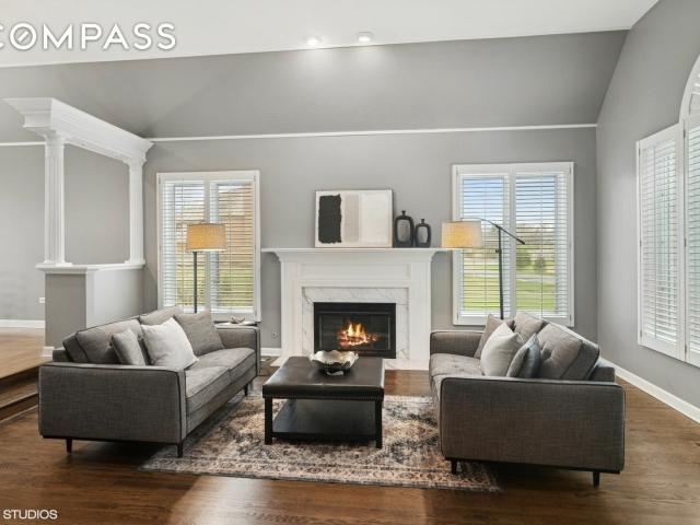 3920 Beaver Run Dr, Long Grove, IL
