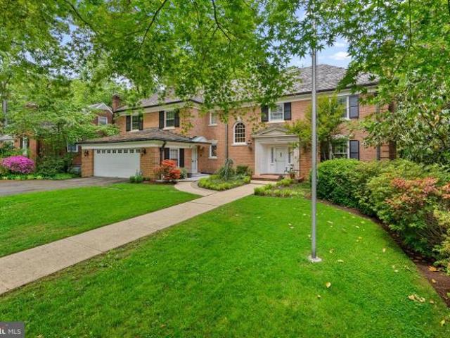 3920 Calverton Dr, Hyattsville, MD 20782