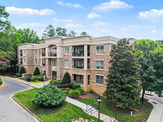 3920 Essex Garden Ln Apt 105, Raleigh, NC 27612