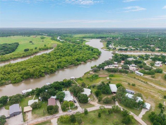 3920 Lake Shore Dr, May, TX 76857