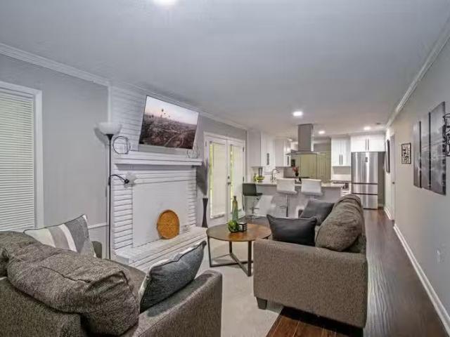 3920 Prentiss Drive BEDRO. 3920 Prentiss Drive