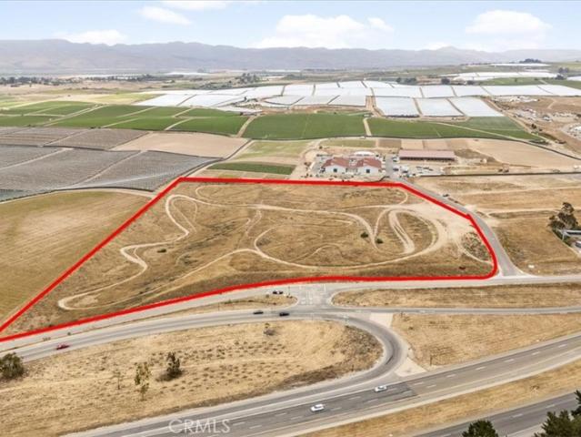 3920 S Us Highway 101, Santa Maria, CA 93455 | MLS #PI25127 | Compass