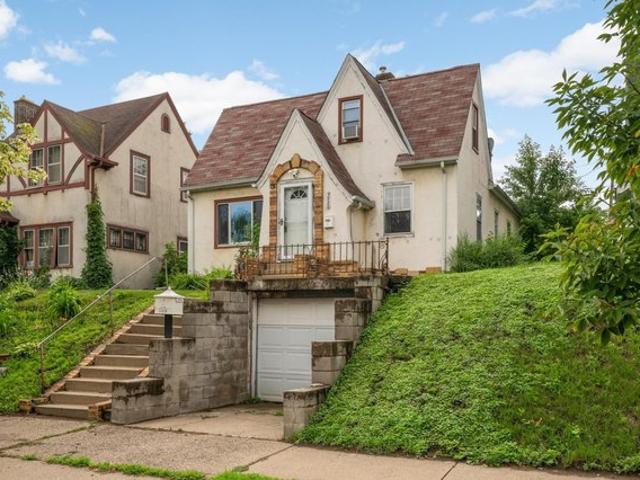3920 15th Ave S, Minneapolis, MN 55407