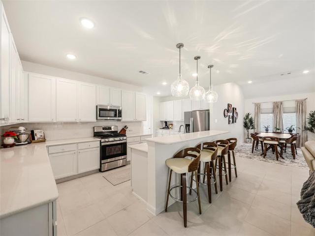 3921 Bluestem Boulevard