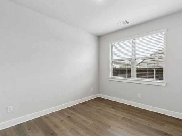 3921 Lakefield Drive