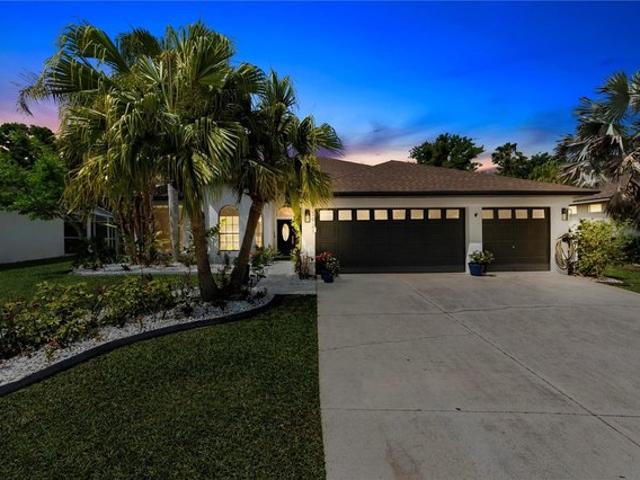 3921 Roswell Pl, Land O Lakes, FL 34639