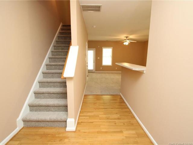 3921 Volkswalk Place