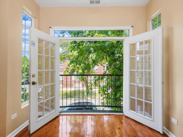 3921 W HURON Street # 5